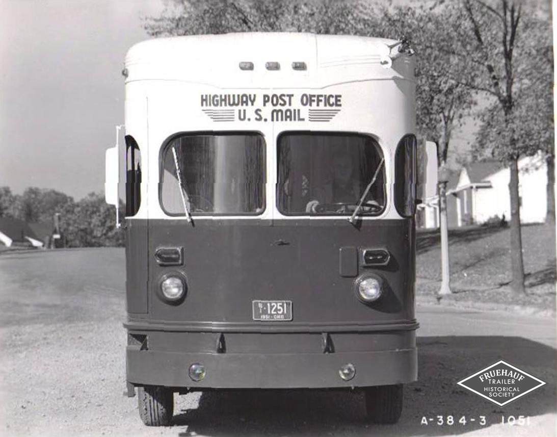 mobile post office, in a big van built by Fruehauf Trailers - Dhenz Oto