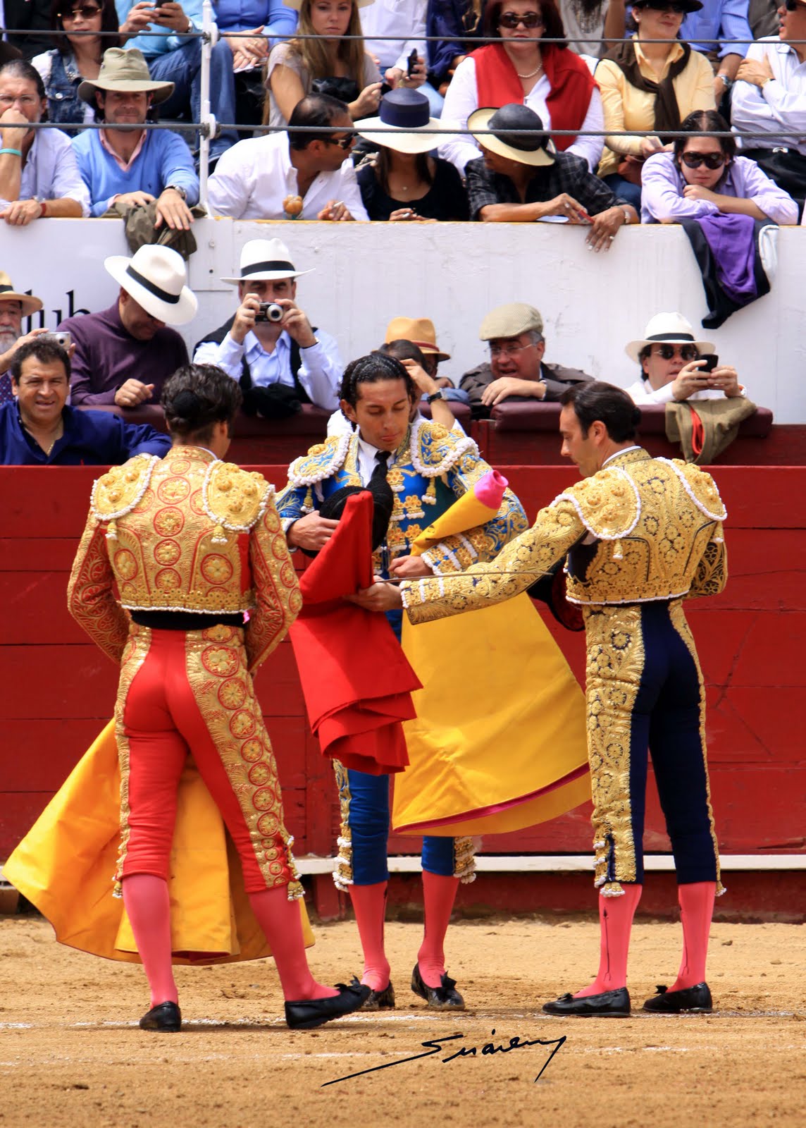 Toreros Ecuatorianos: CURRO RODRIGUEZ