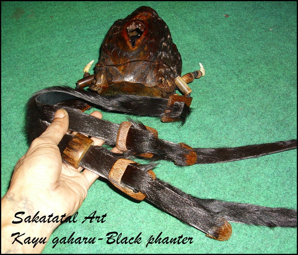 SAKATATAL : Fine Art BLACK PHANTER Tas kayu Gaharu