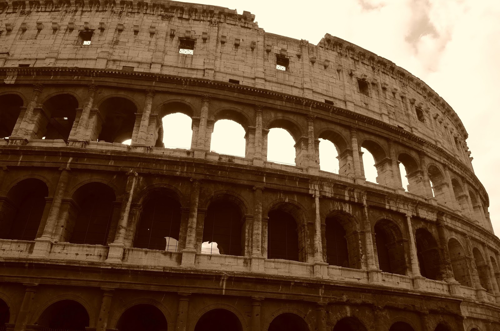 Oscar Lechuga Fotógrafo: ROMA en Blanco y Negro