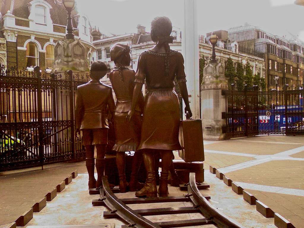 The Remarkable Kindertransport Monuments of Frank Meisler ~ Kuriositas
