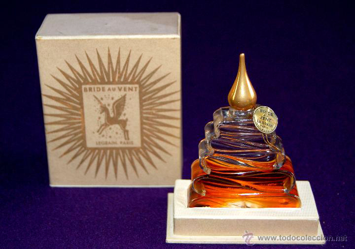 BlueRose/Fascinatia parfumului: Parfumuri romanesti, cu nume ...