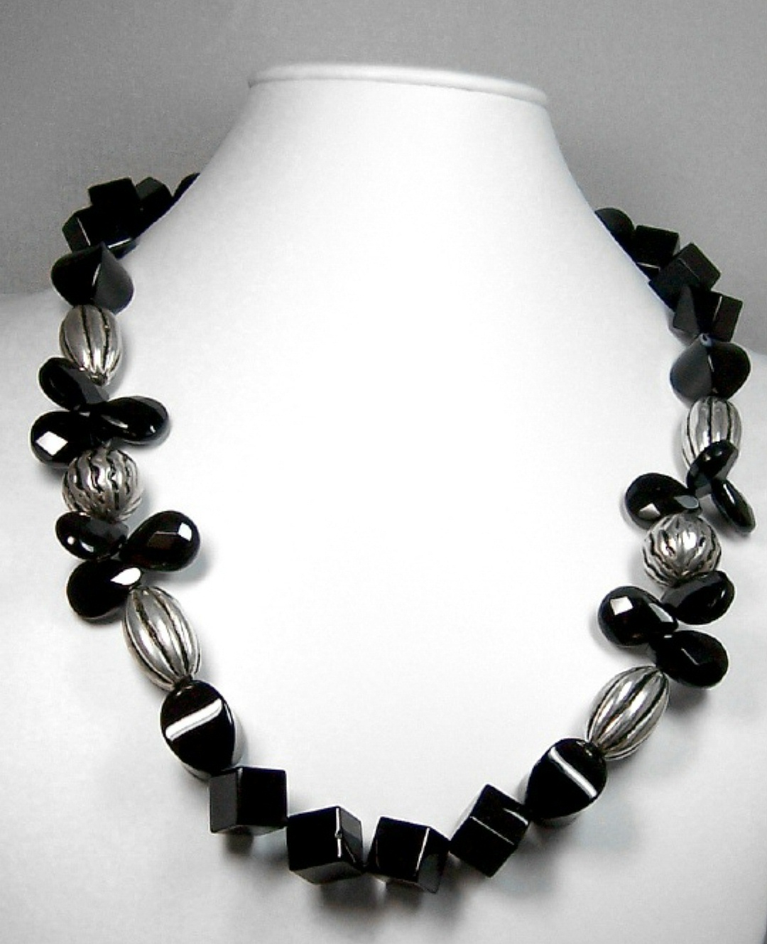 handcrafted-jewelry-inherent-jewelry