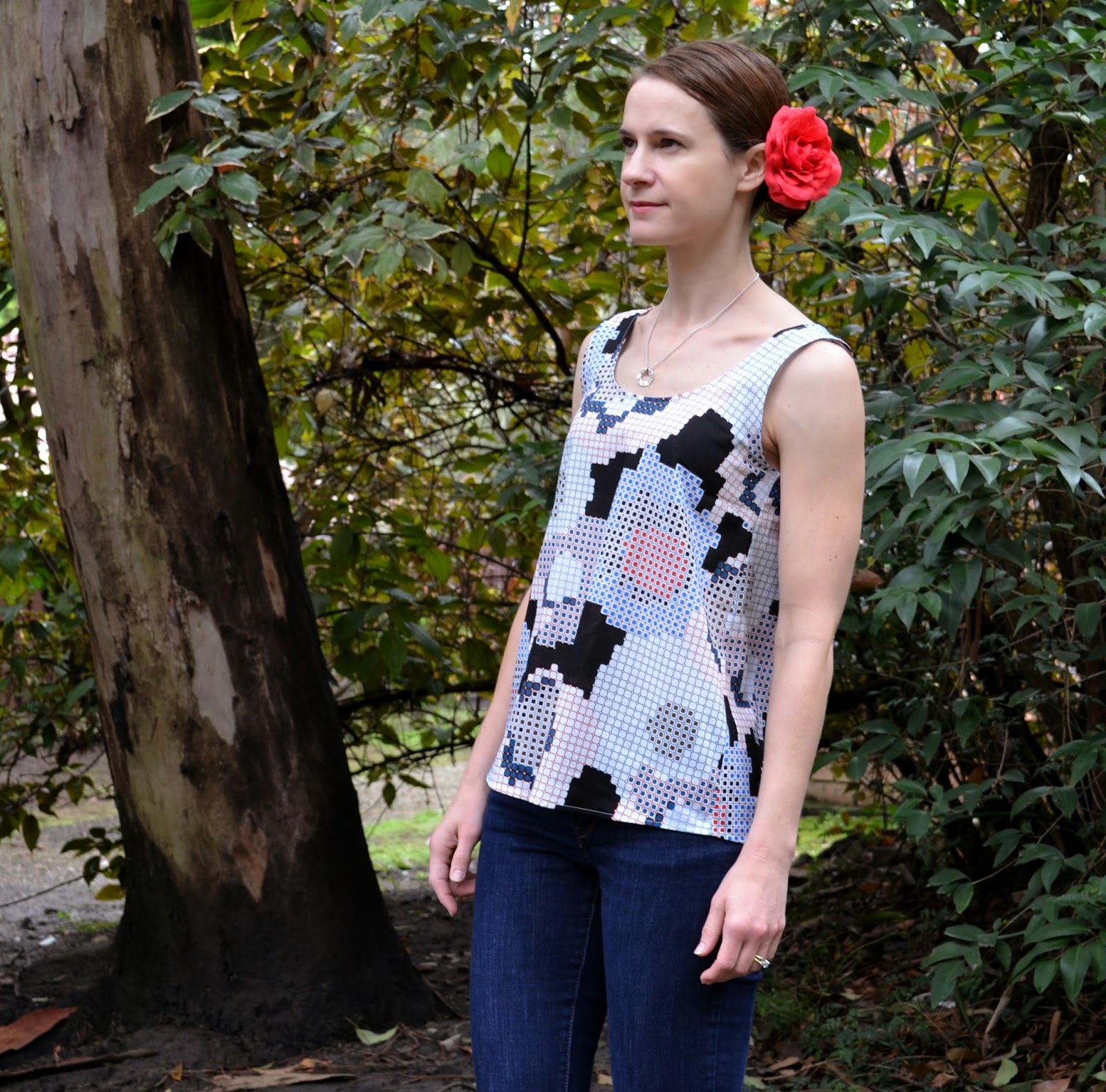 Sew Unravelled: SEWN: THE LITTLE TOP THAT (FINALLY) COULD