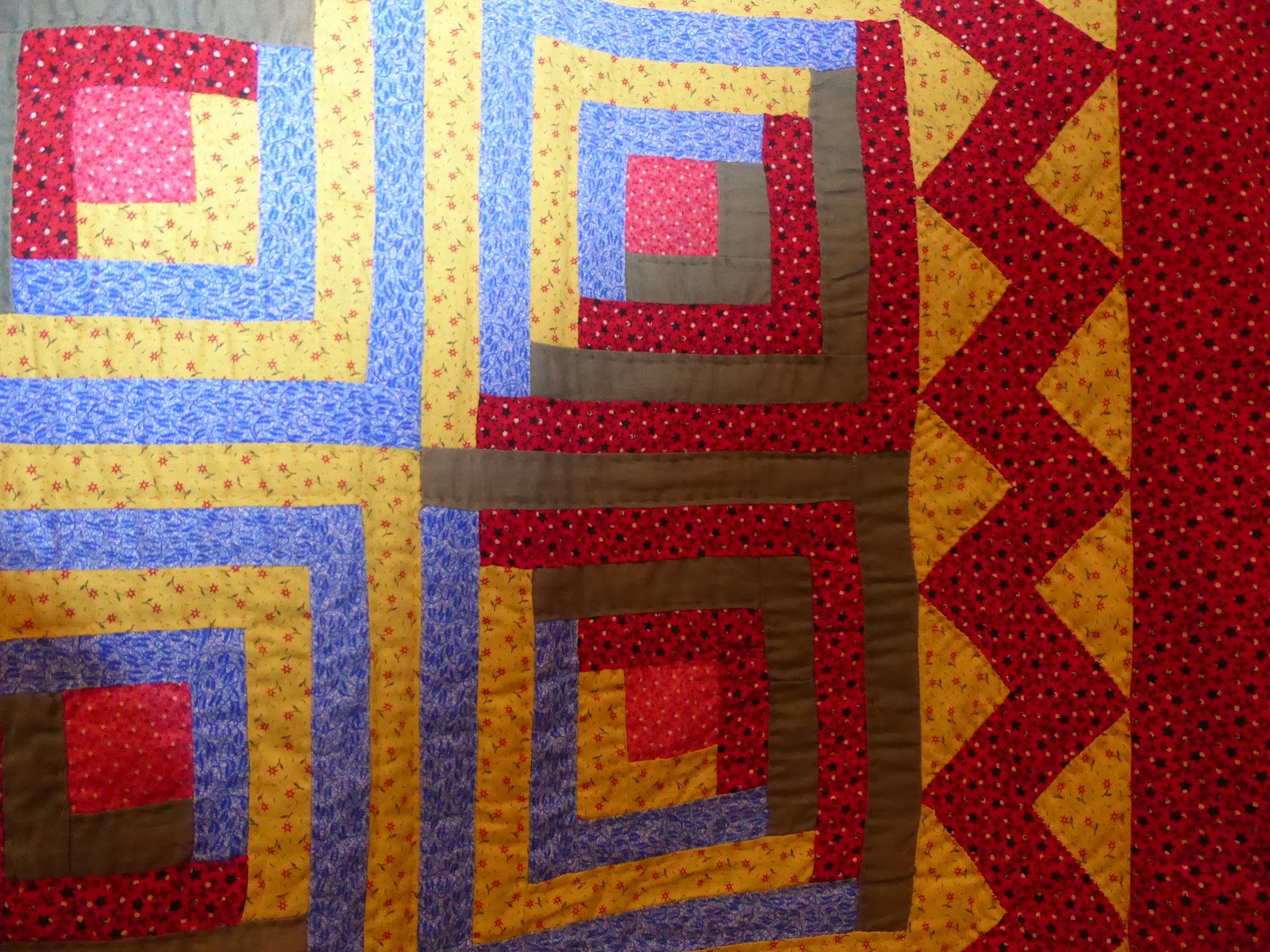 Quayquilter: Alsace 04: Amish and Mennonite Quilts in the Theatre