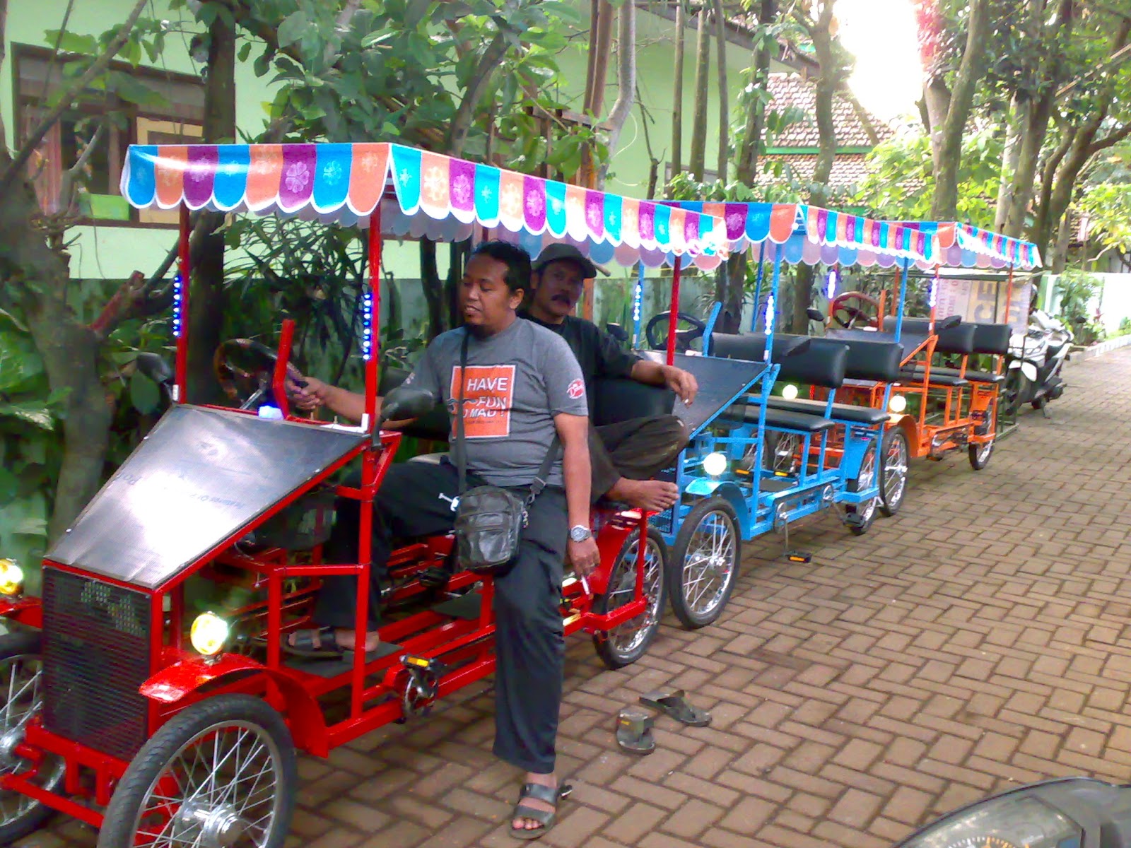 MOBIL GOWES - MOBIL KAYUH: MOBIL KAYUH - SEPEDA RODA EMPAT SIAP KIRIM