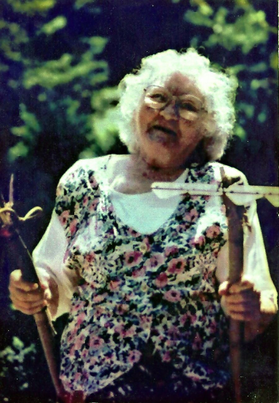 My Story...My Walk: My Prayin' Grandma
