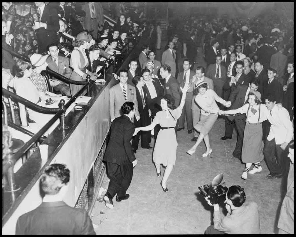 The Styrous® Viewfinder: Sweets Ballroom ~ Jitterbugging in the Forties