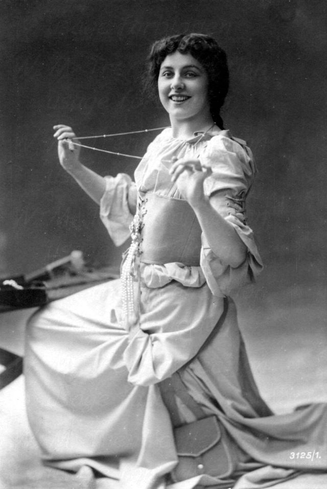 Gerry-Flappers: Beautiful Pics of Young Geraldine Farrar in the Early ...