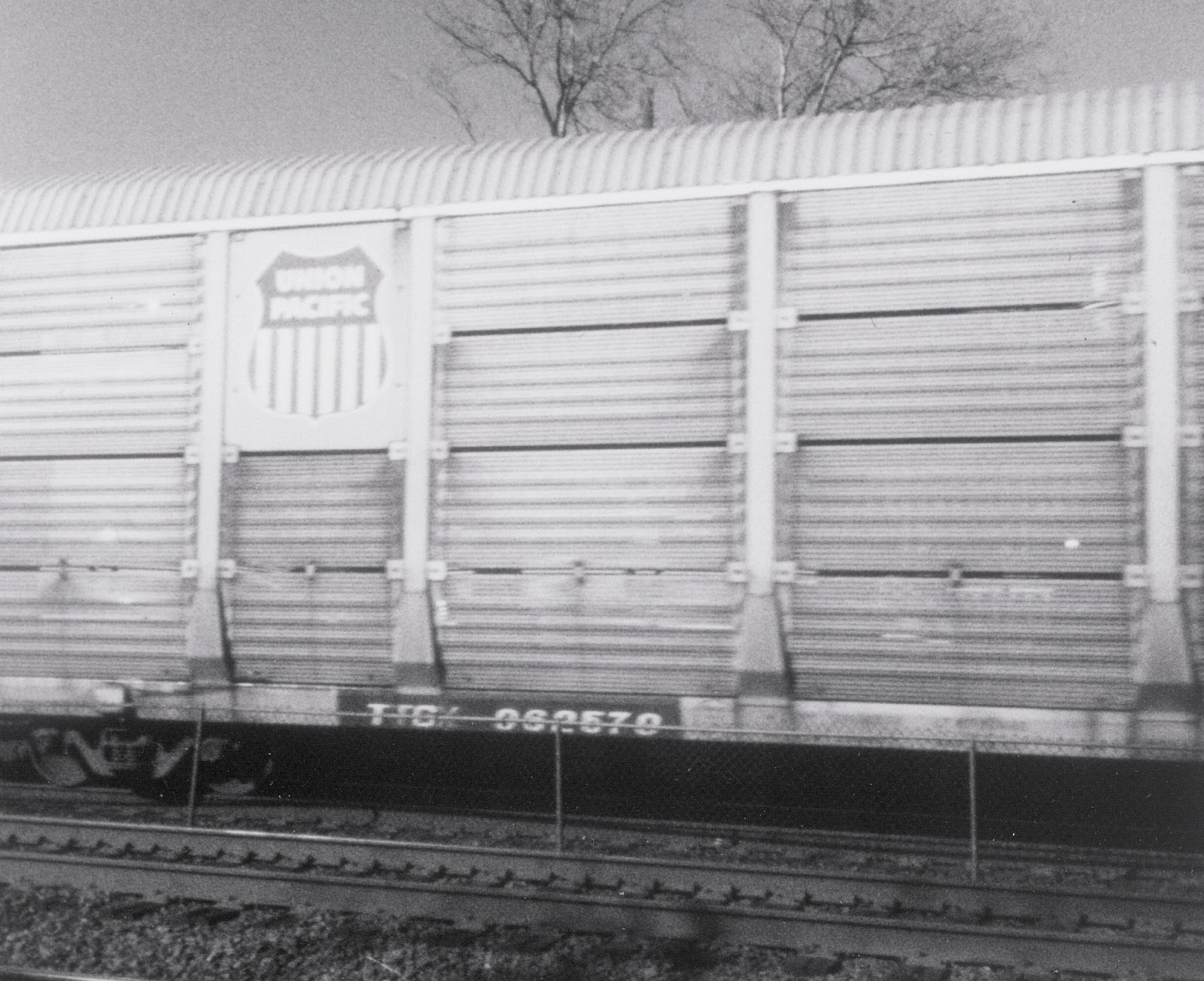 Eddie's Rail Fan Page: A Union Pacific Railroad auto rack car, passes ...