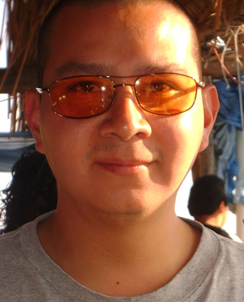 Oficio de letras: Luis Alanís: La estética de los Poemierdas