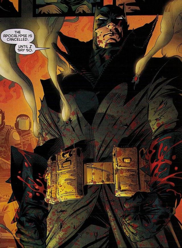 7 Kostum Batman Terkeren Versi ZamtakiBlog