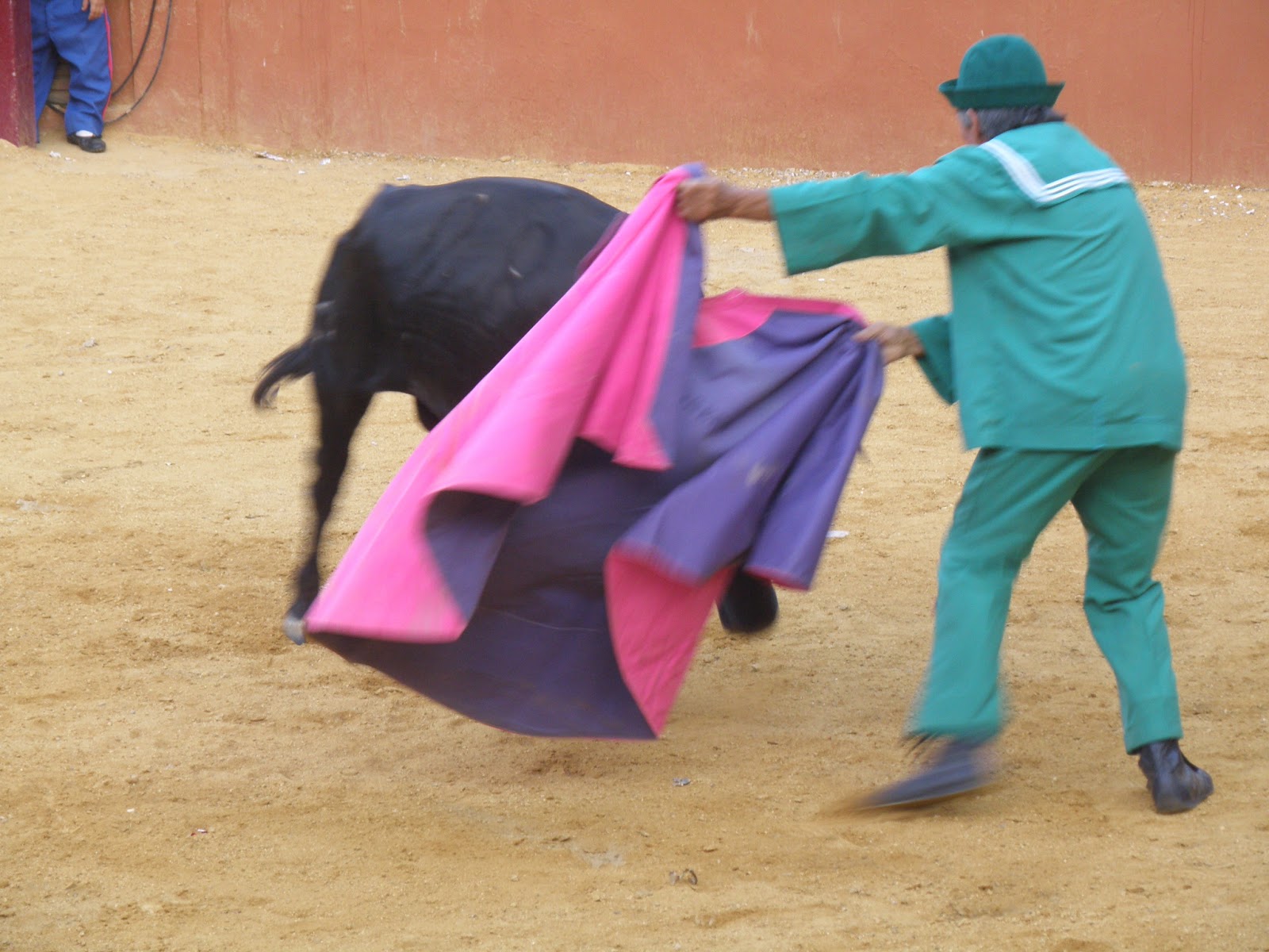 El Rinconcito Taurino: Toreo Cómico: El Popeye Torero (Cortes 2009)