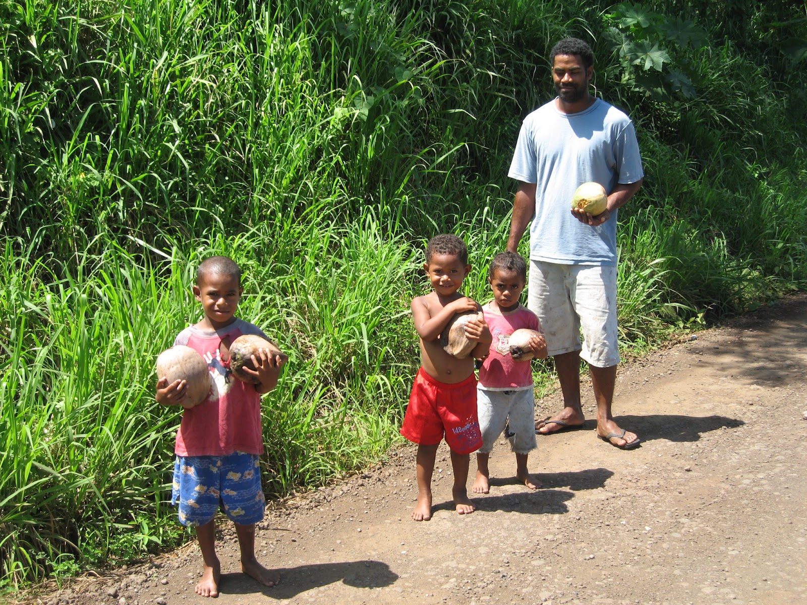 Annie and Tom: A New Home in Taveuni