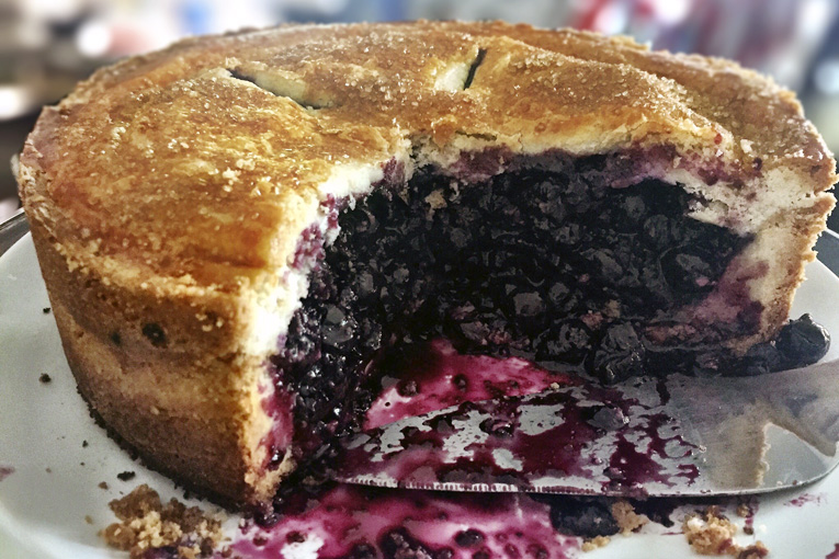Blueberry Pie, Deep Dish | eatTALK: food for blog