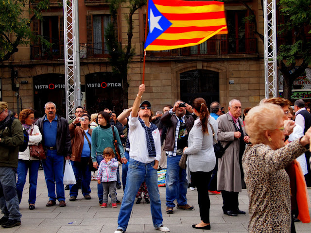 Barcelona: música y colores: Sunday morning in "my" Barrio Gotico