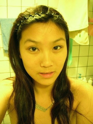 KUMPULAN FOTO TELANJANG BUGIL DAN VIDEO BOKEP: ABG Amoy Pamer Toket Gede