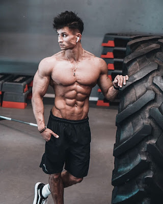 the beauty of male muscle: Patrick