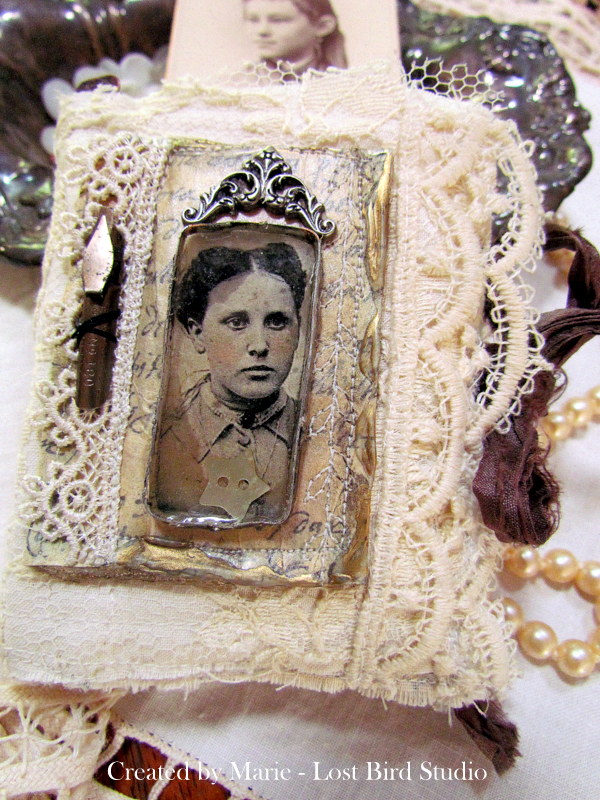 Suziqu's Threadworks: Stone Angel Collage and a Gift Created