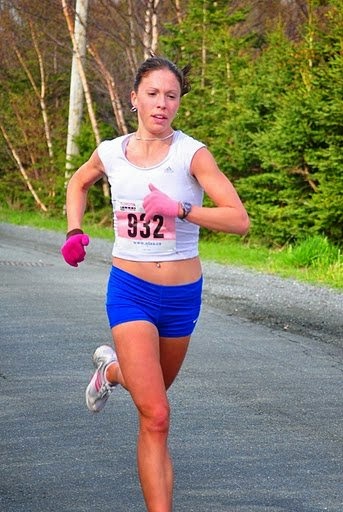 NLRunning: Kate Bazeley Houston Marathon 2:40:49