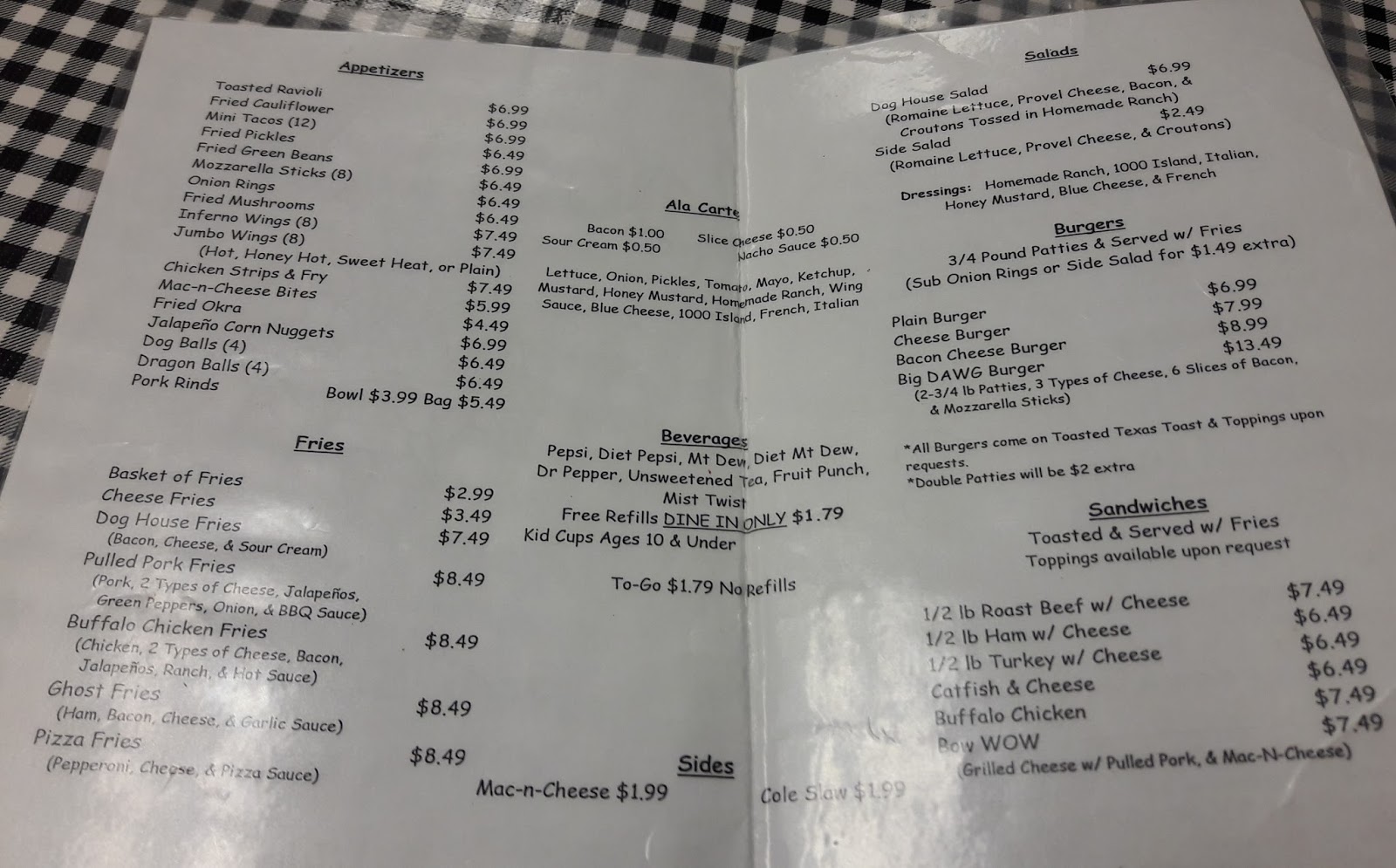 Eat and Critique !: Dog House