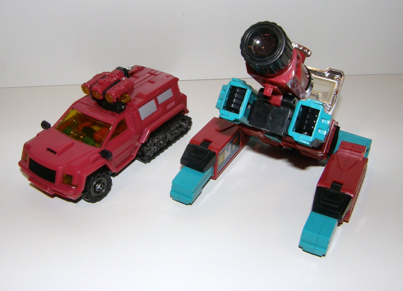 Mostly Transformers Redux: Reveal the Shield Perceptor, scientists FTW!