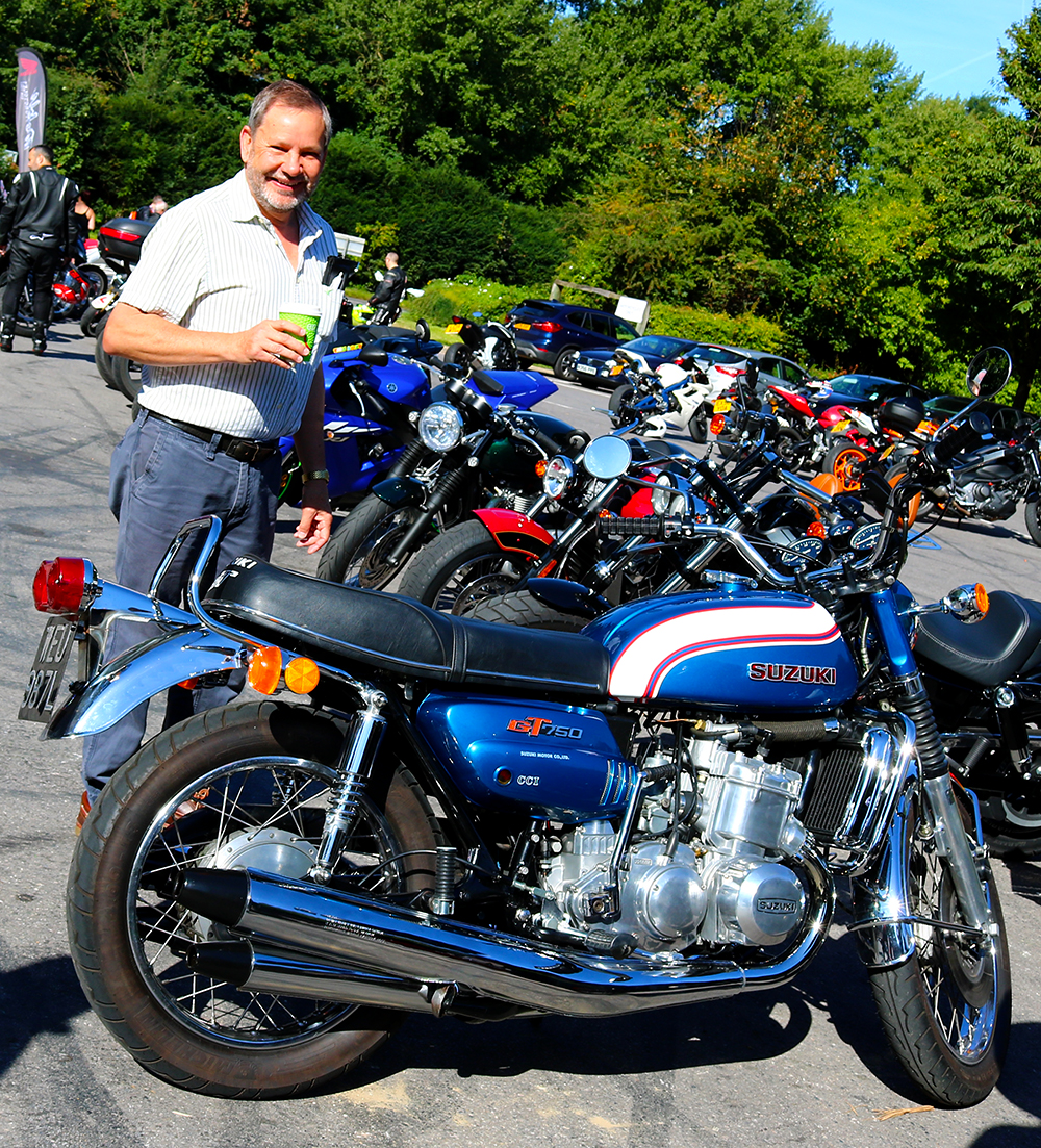 Tim's Motorcycle Diaries: Box Hill On a Sunny Sunday Morning