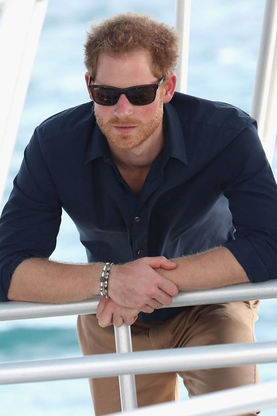 5 Hot AF Pics of Prince Harry That Will Make You Wish You Were Meghan ...