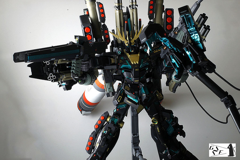 MG Full Armor Banshee custom build