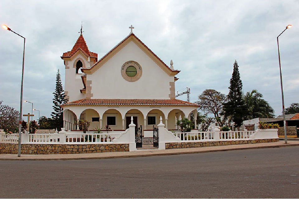 tropicalia: "história breve da cidade do Lobito"