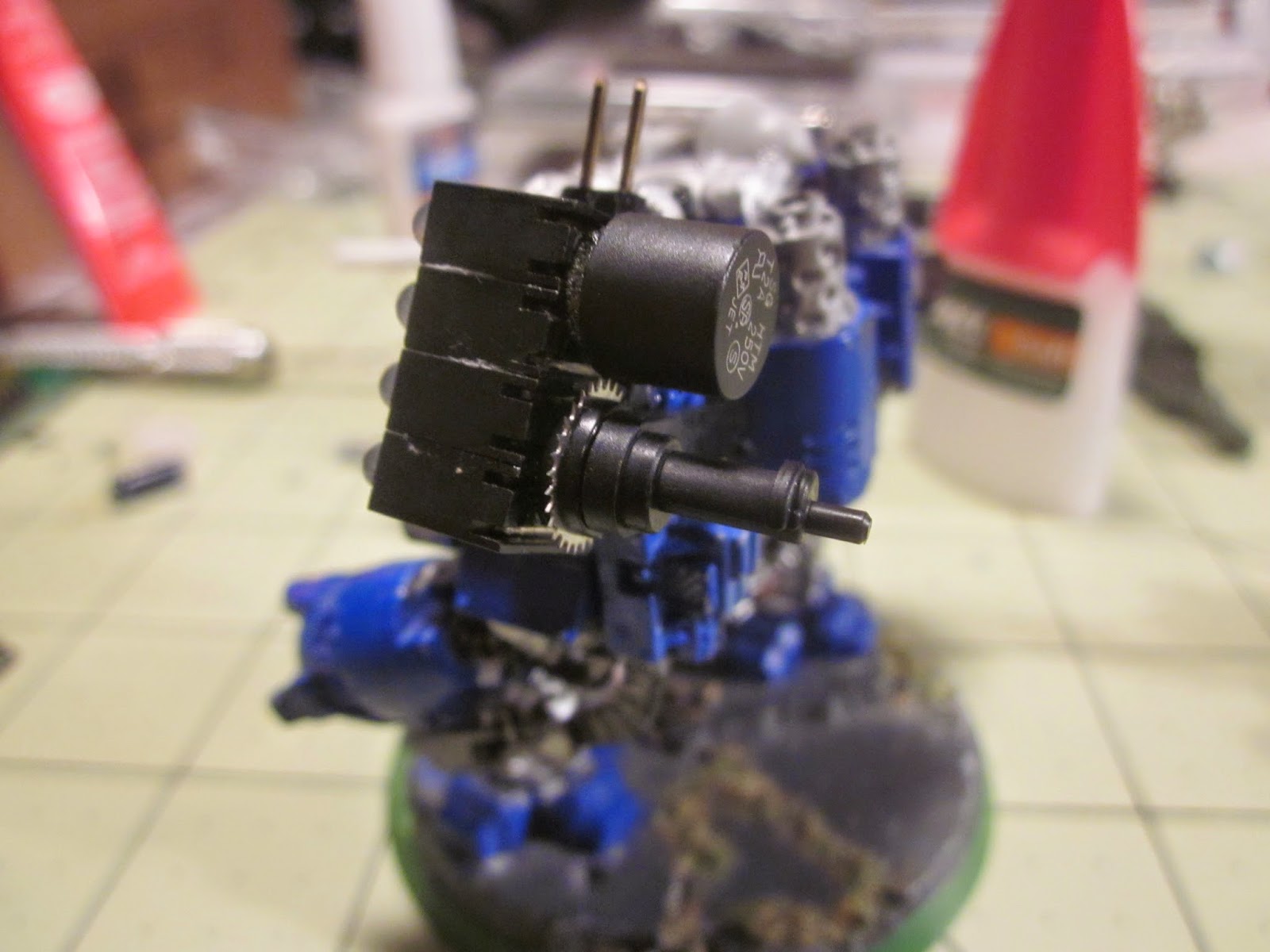 Battleground Hobbies: Warhammer 40k Dreadnought Conversion - Part 2