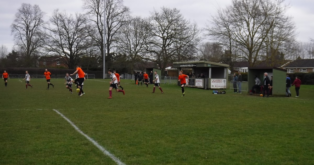 Long Sutton Athletic v Leverington Sports