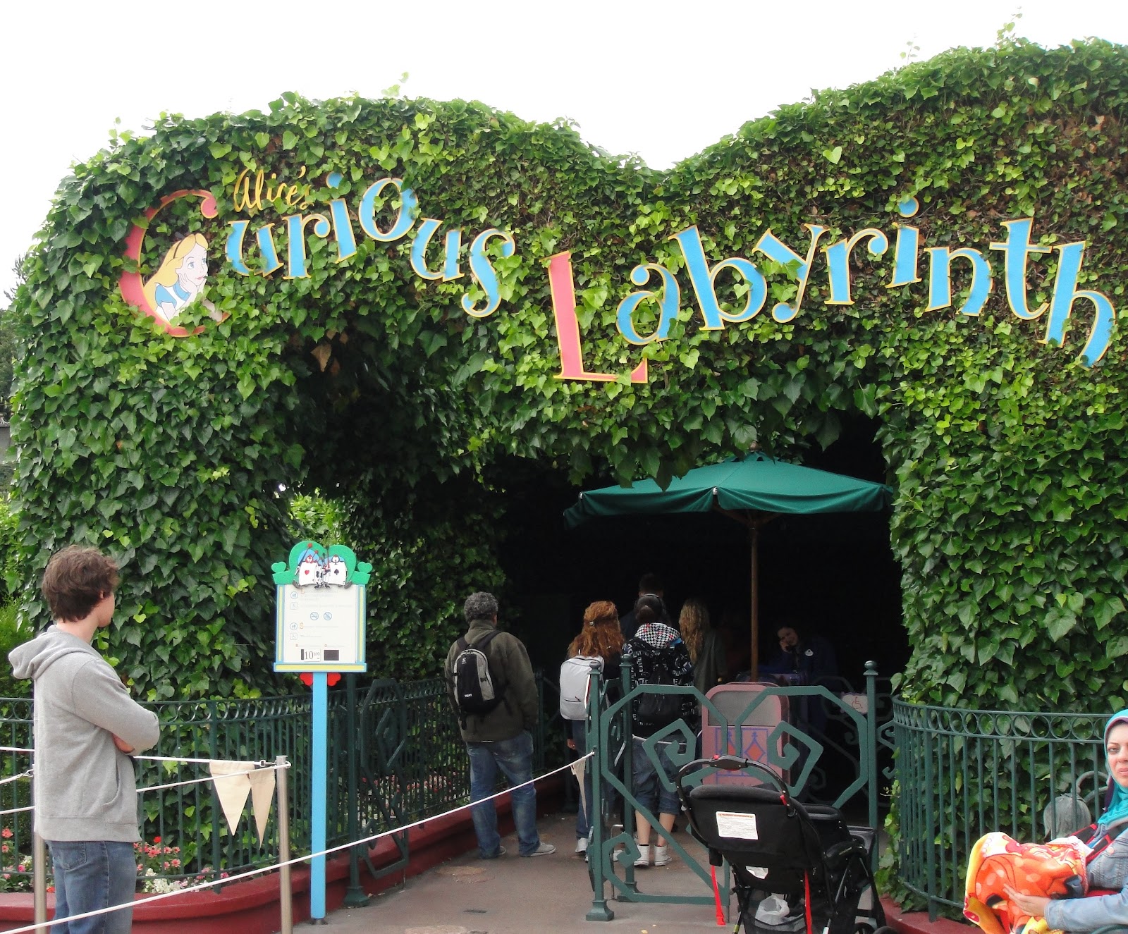 Alice's Curious Labyrinth- Disneyland Paris Wordless Wednesday - Post 50 RX