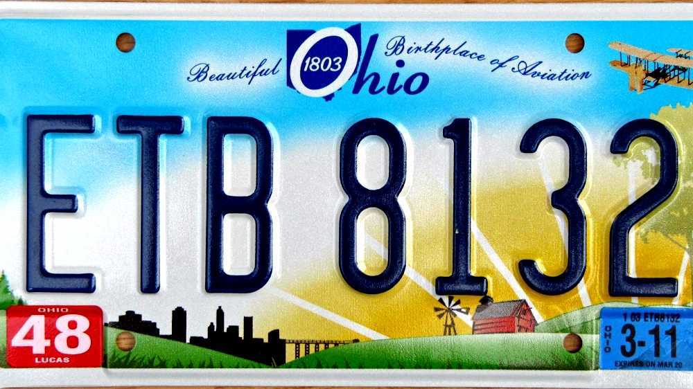 Vehicle registration plates of Ohio
