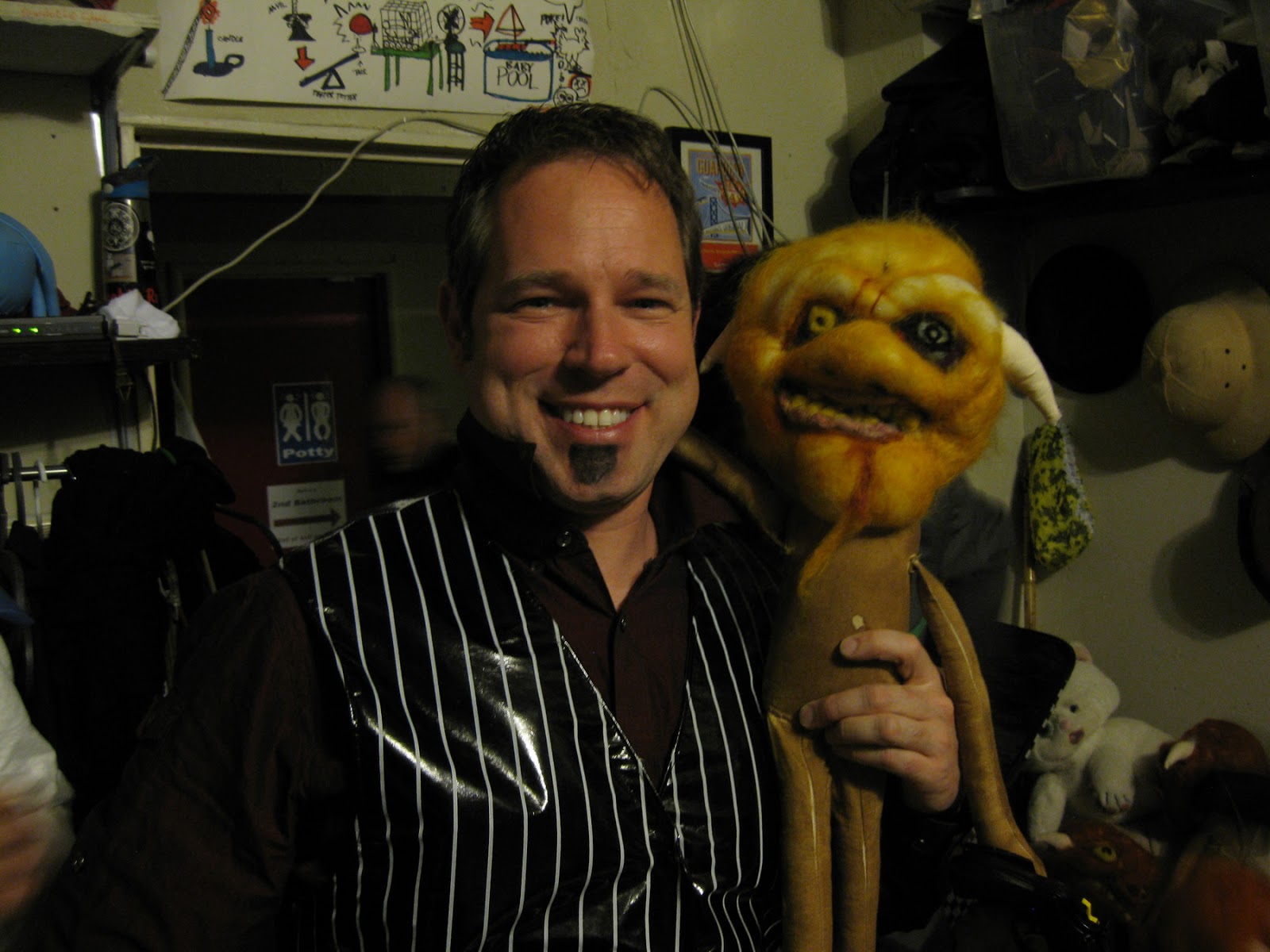 Raise the Forcefeld: Backstage at the Fifth Element Live on Stage...