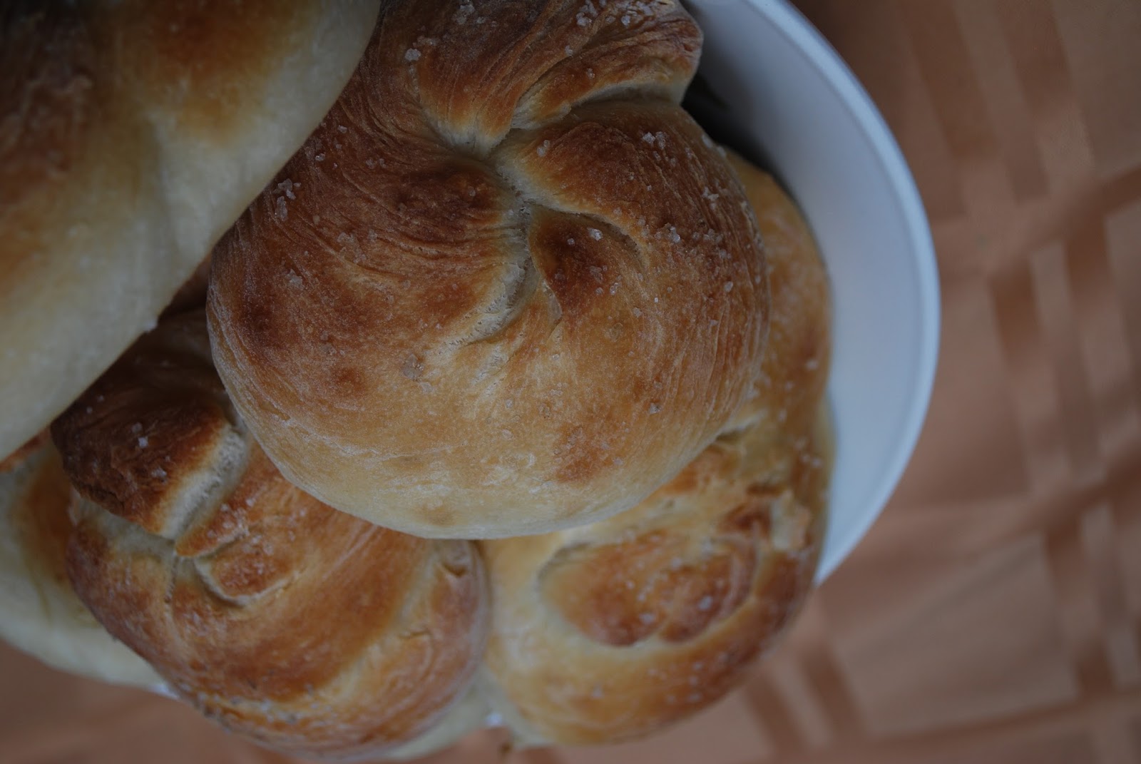 Fil et fouet: Pain pretzel