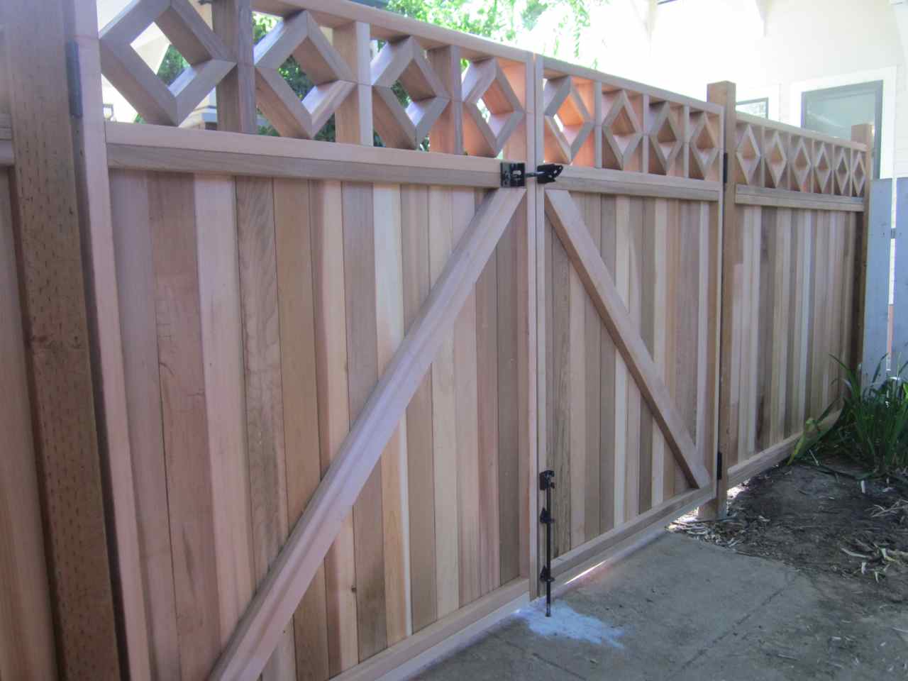 Laurelhurst Craftsman Bungalow: Side Fence Built