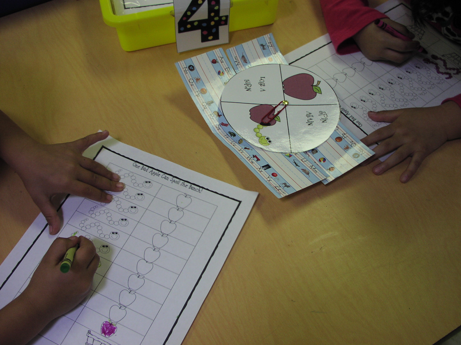 Keen On Kindergarten: Apple Themed Math Work Stations