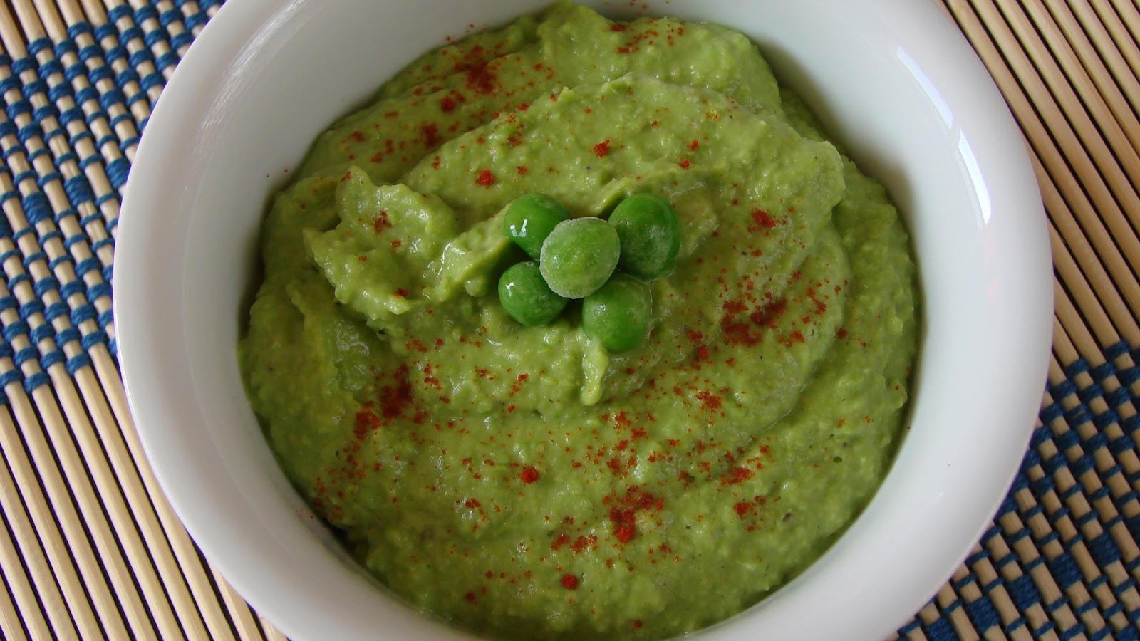 Ashleigh HomeMaker: Spring Pea Hummus