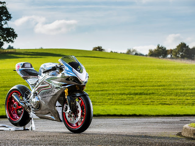 V4 RR The TT racer reborn - RocketGarage - Cafe Racer Magazine