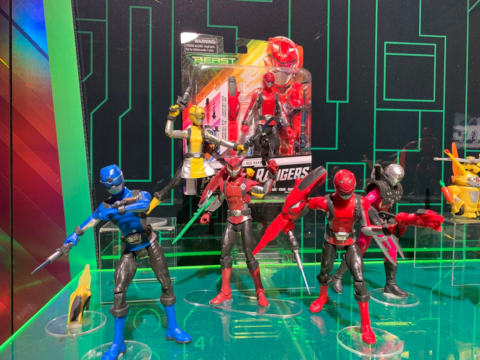 Revelado vilão de Power Rangers Beast Morphers e novos brinquedos