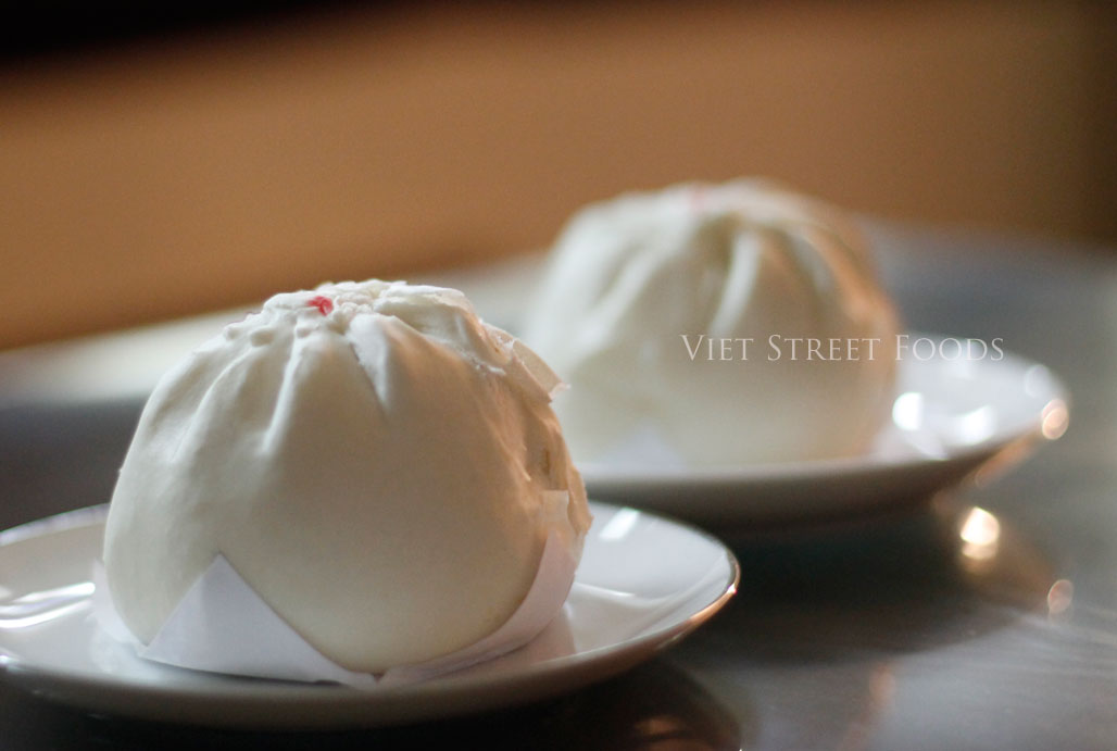 Viet Street Foods: Chinese steamed bun (bánh bao)