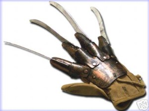 Kweeny Todd: Wicked Weapons: The Krueger Claw