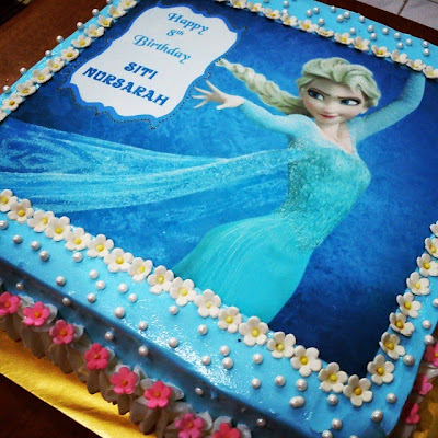 Azreen Zunairah: Demam kek cartoon Frozen