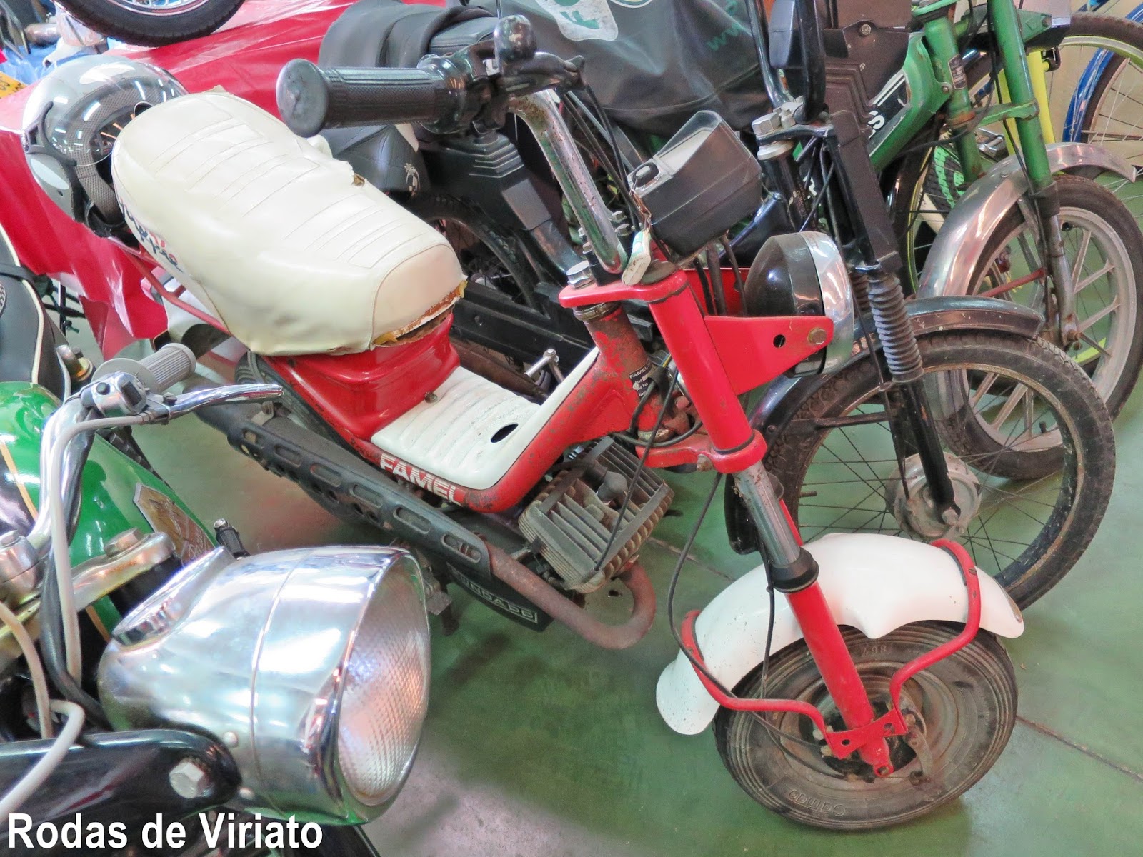 Motorizada Famel Yuppie - XIV Automobilia Ibérica da Moita