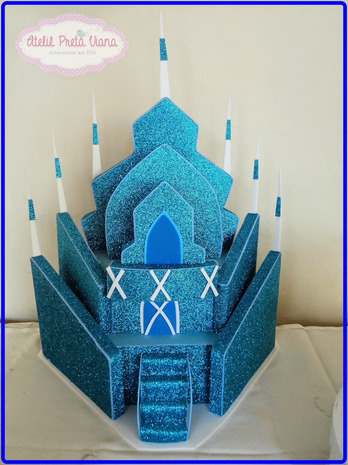 Ateliê Preta Viana : Castelo frozen