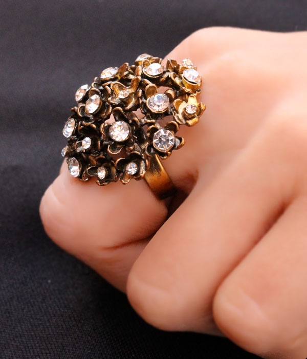 Jaya Hanaé - Moda | Complementos | Joyas: Sortijas: personalidad en las ...