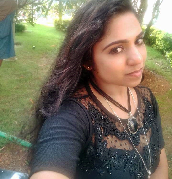 The Fresh Malayali: 'Oru Adaar Love' Actress Jipsa Beegum - Actress ...