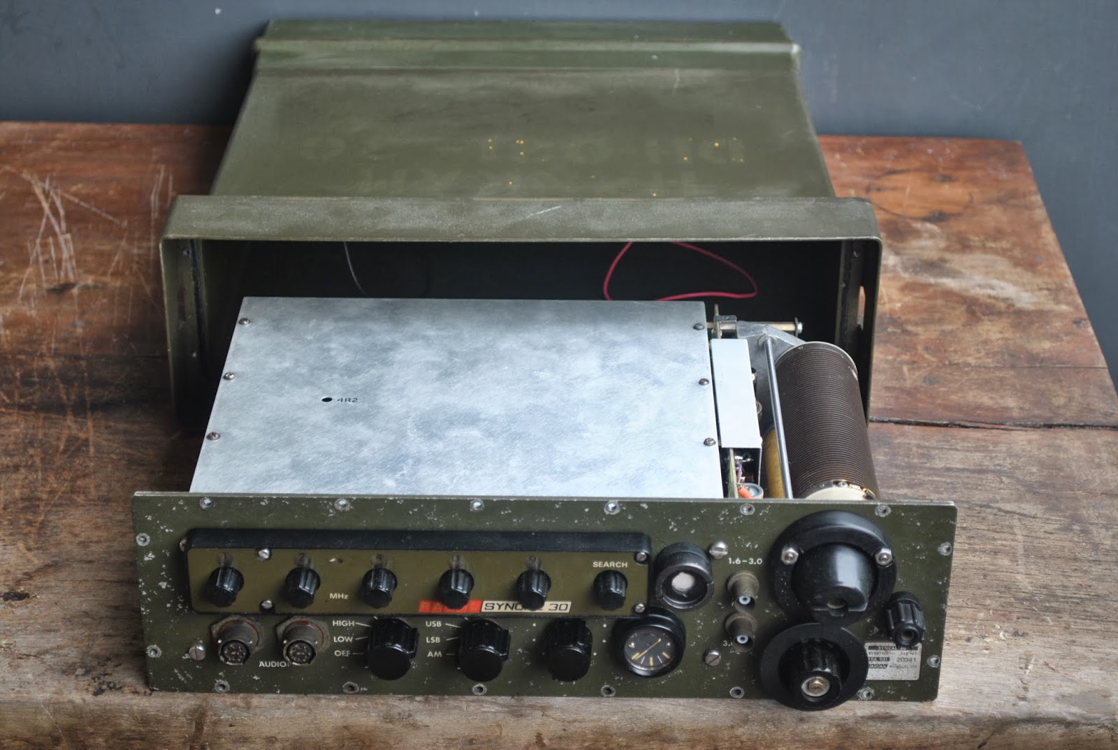 RESTORASI ELECTRONIC TUBES: TRANSCEIVER MILITARY RACAL SYNCAL 30 TRA ...