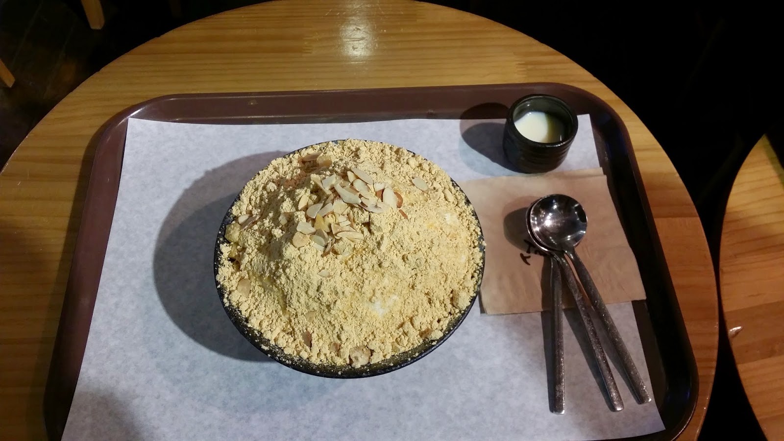 [Korean dessert/ Korean seol Bing] yummy dessert, patt bing su at "Seol ...